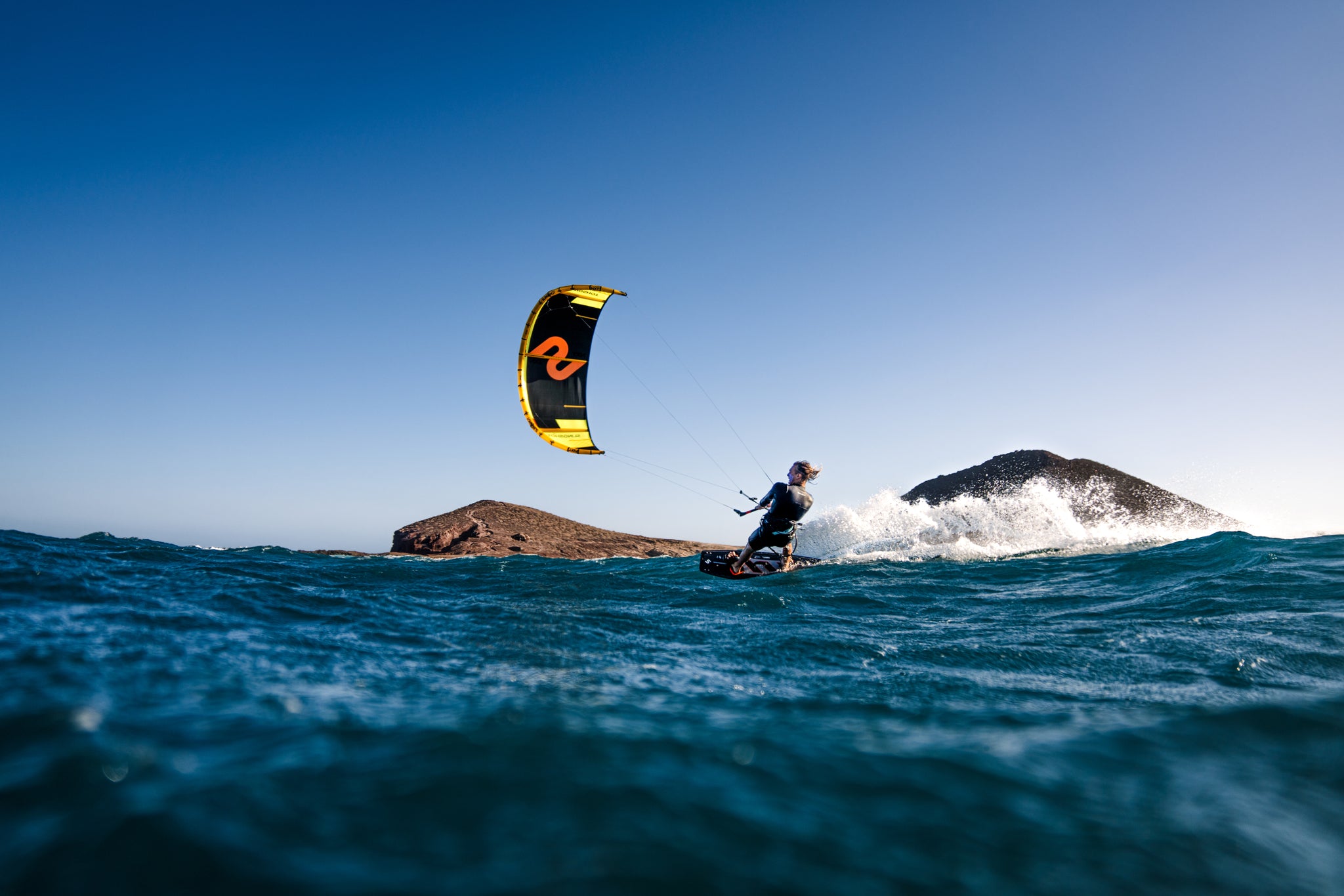 2025 Slingshot Code NXT Aluula Kite - houstonkiteboarding